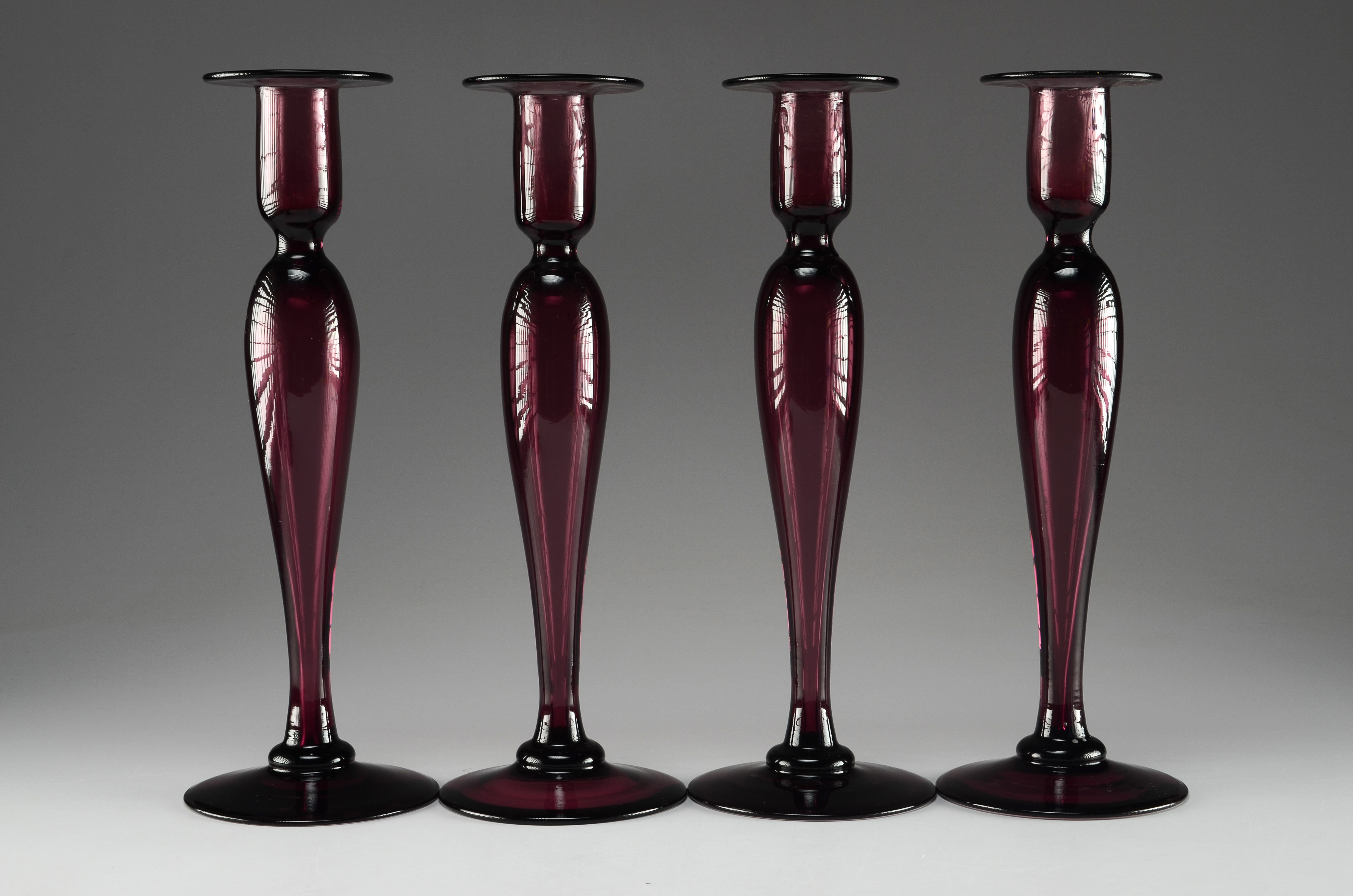 Hand Blown Amethyst Glass Table Garniture | EBTH