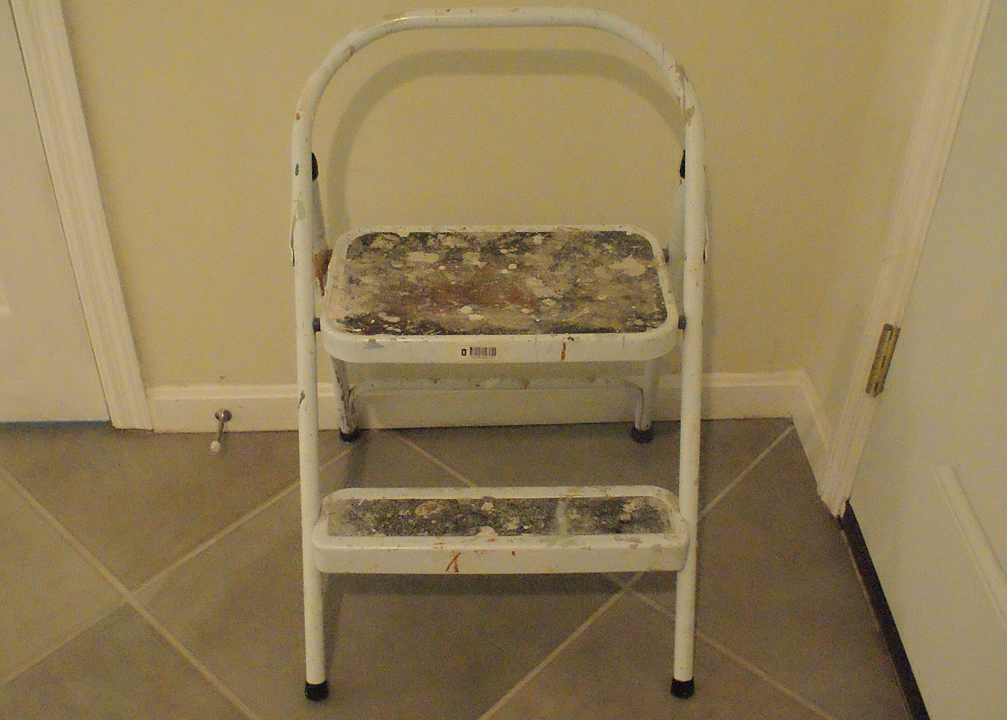 Vintage Metal Step Ladder | EBTH