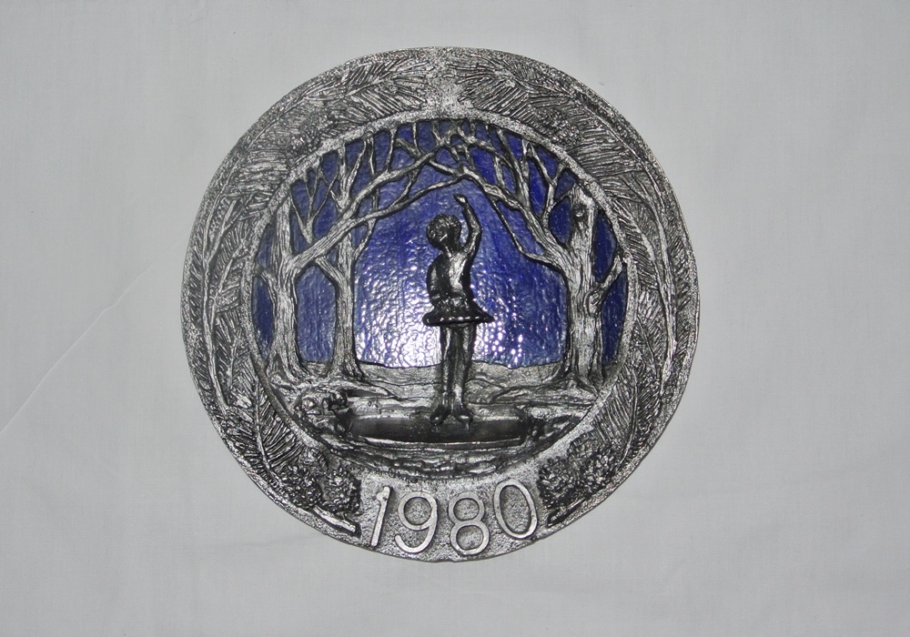 Michael Anthony Ricker Cast Pewter Plate | EBTH
