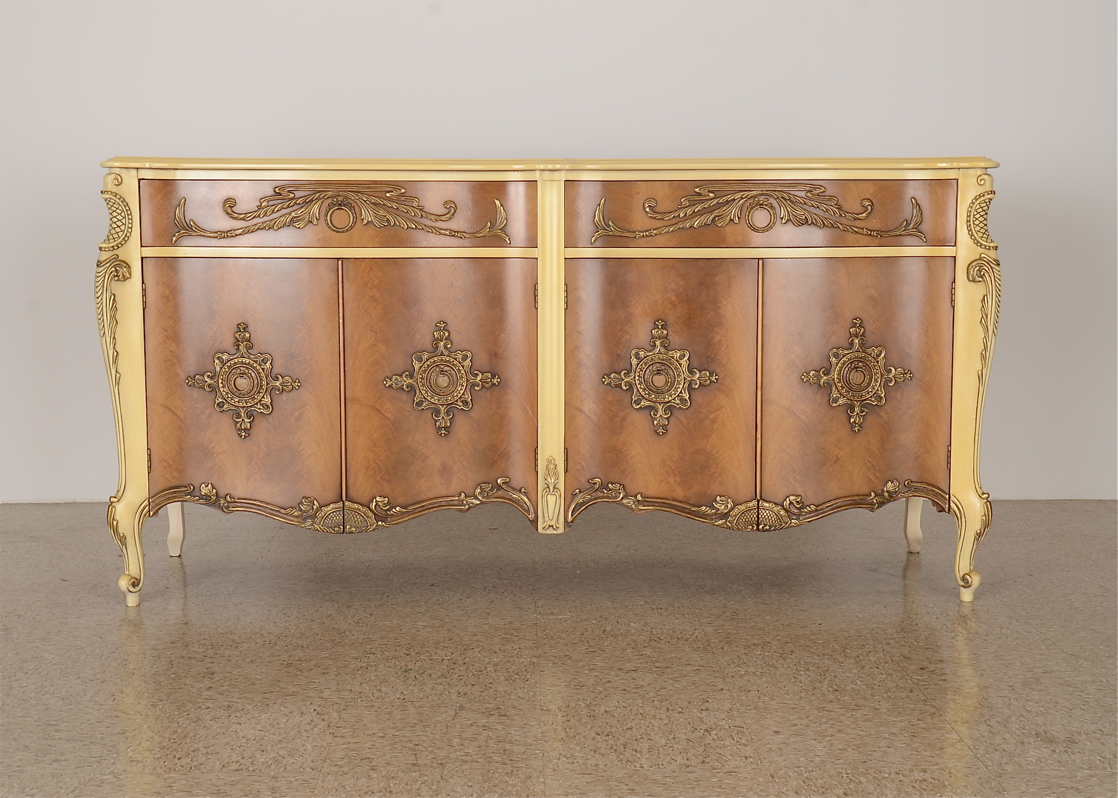 Romweber French Provincial Buffet | EBTH