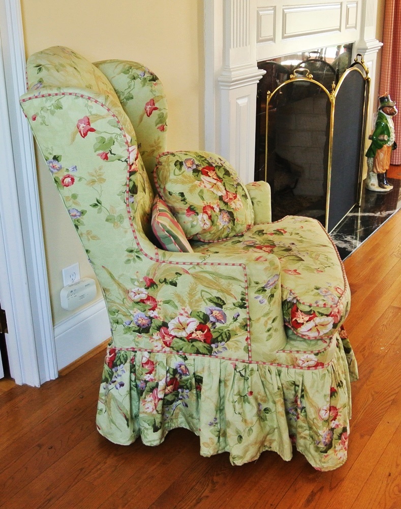 Lovely English Country Style Wingback Chair | EBTH