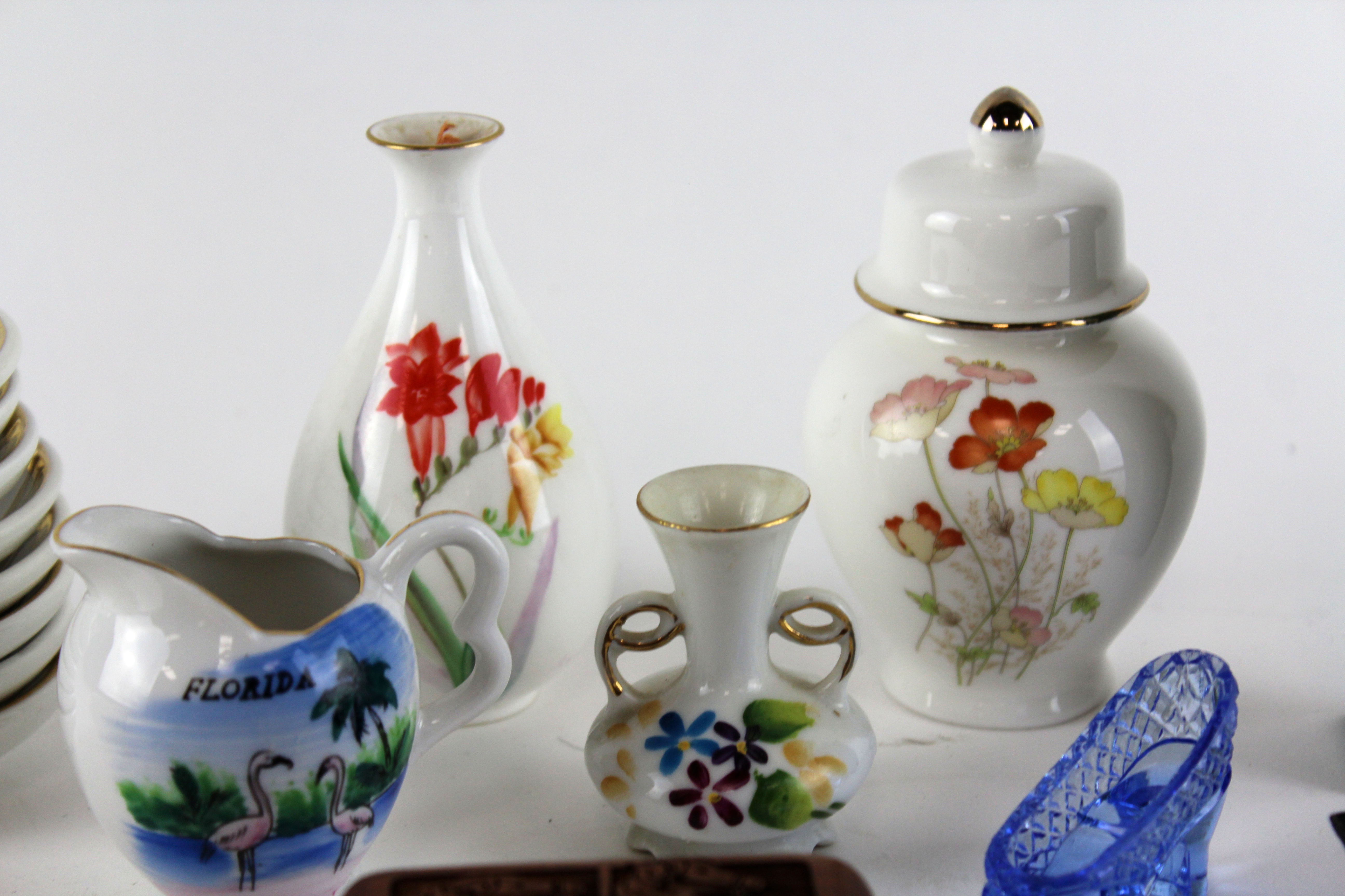 Miscellaneous Miniature Items | EBTH