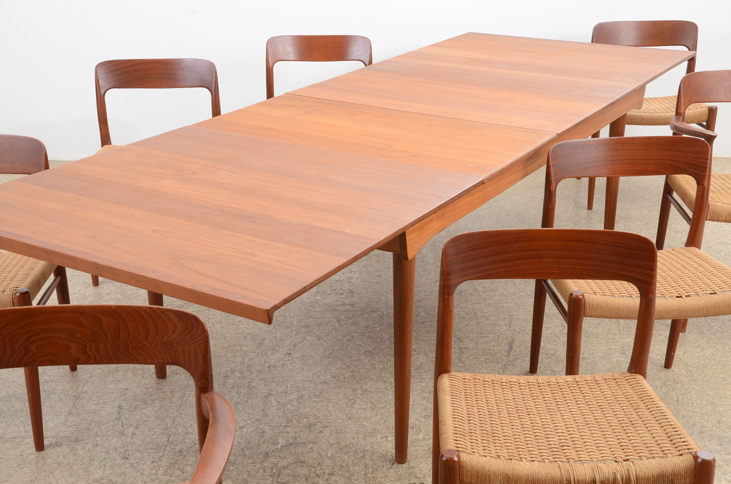 Danish Modern Finn Juhl Denmark Teak Dining Table, Eight Chairs | EBTH