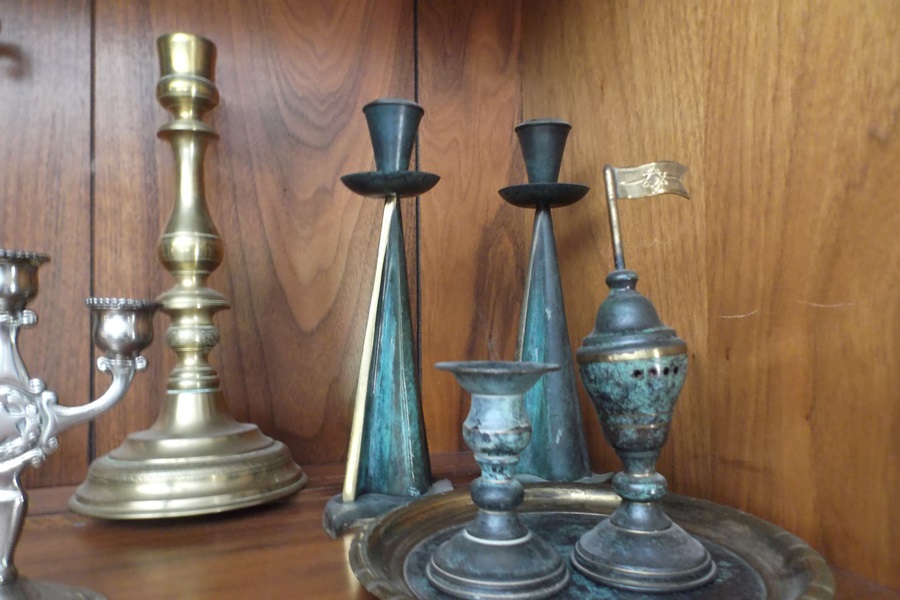 Assortment of Judaic Items-Candle Holders/Menorahs | EBTH