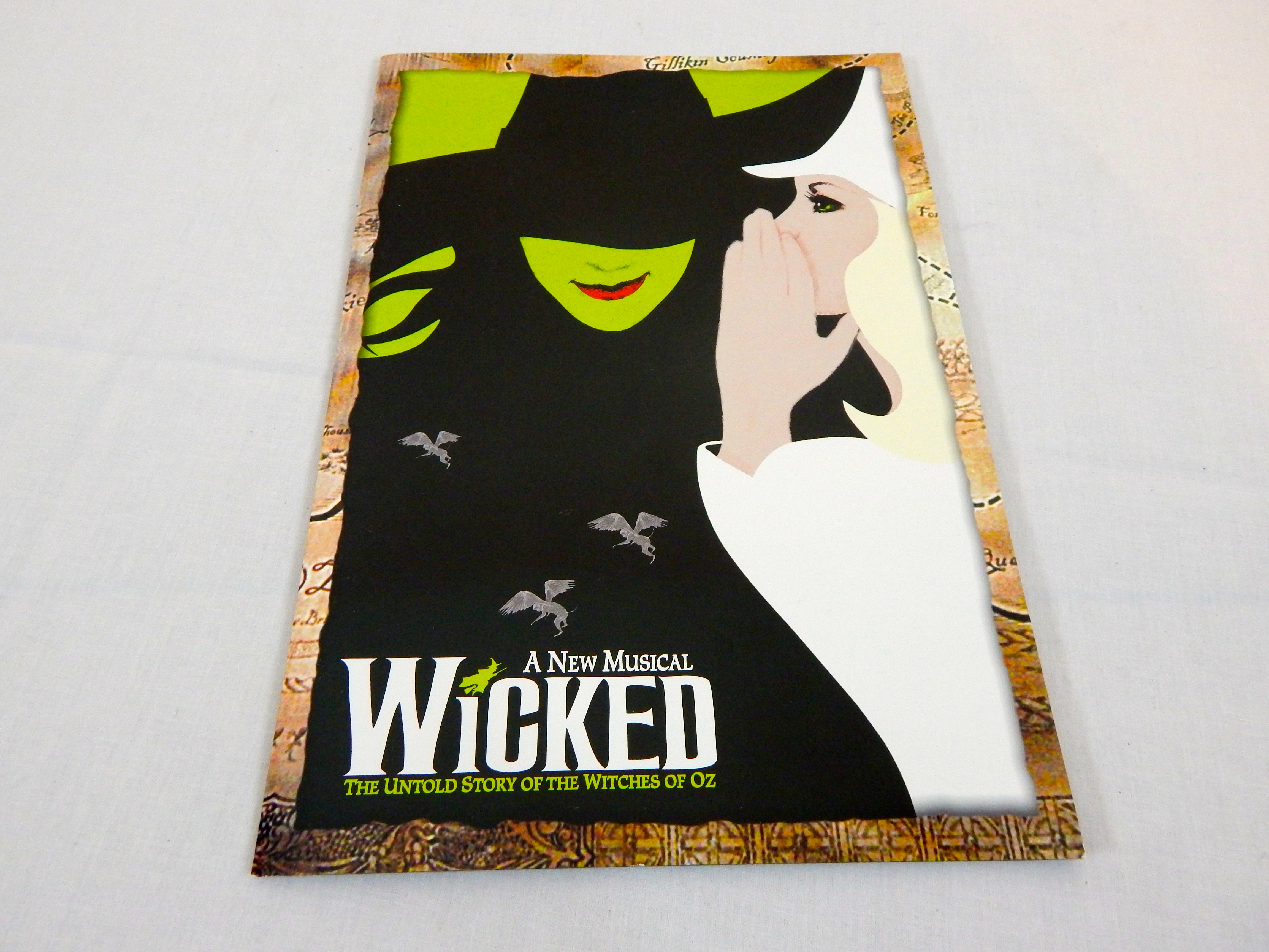 "Wicked" Musical Ephemera Includes Sarah Jessica Parker Signature | EBTH