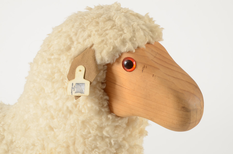 Life Size Model Sheep, New Zealand | EBTH