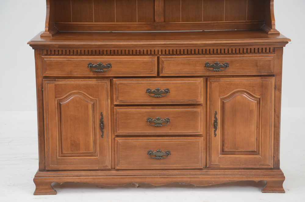 Cherry Sideboard with China Hutch | EBTH