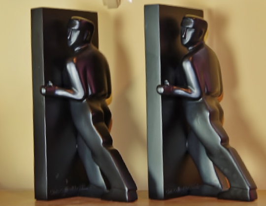 "Pushing Men" Bookends by Chris Collicott | EBTH