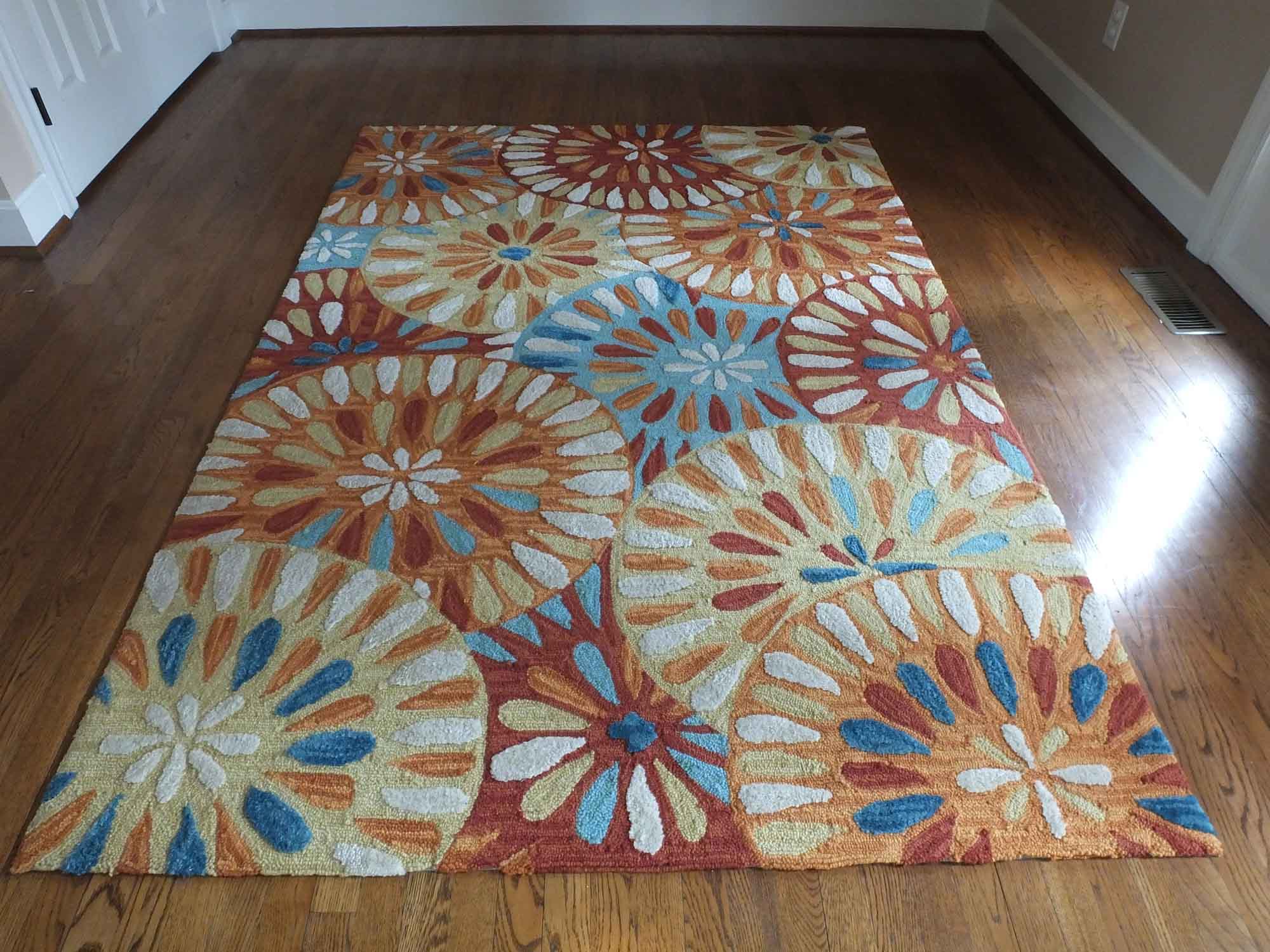 Retro 1970s Style Floral Area Rug | EBTH