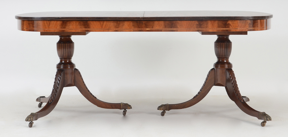 Mahogany Inlaid Federal Style Dining Table | EBTH