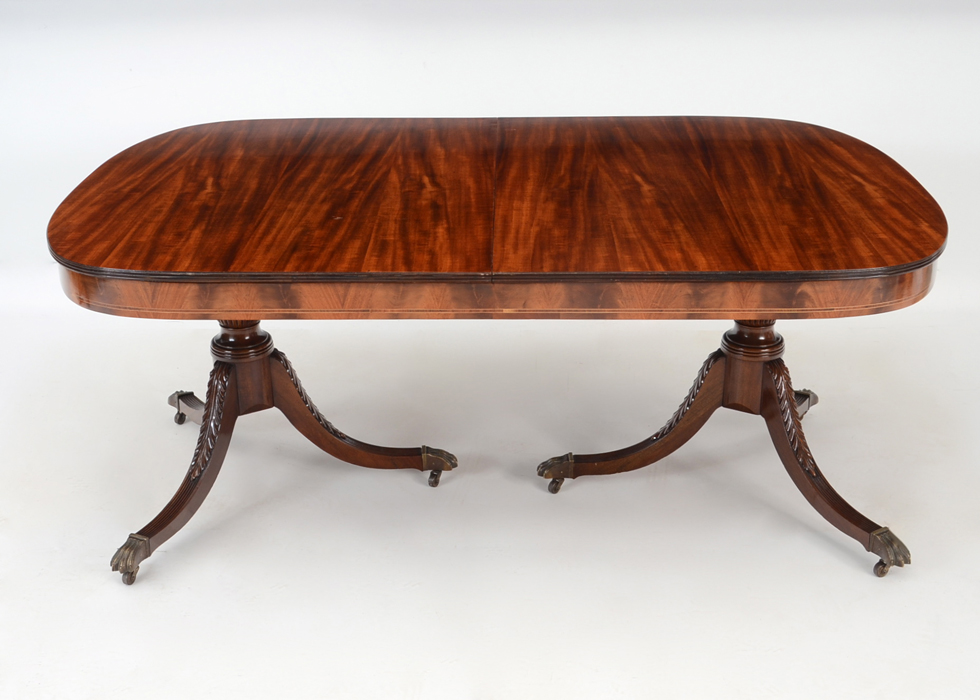 Mahogany Inlaid Federal Style Dining Table | EBTH