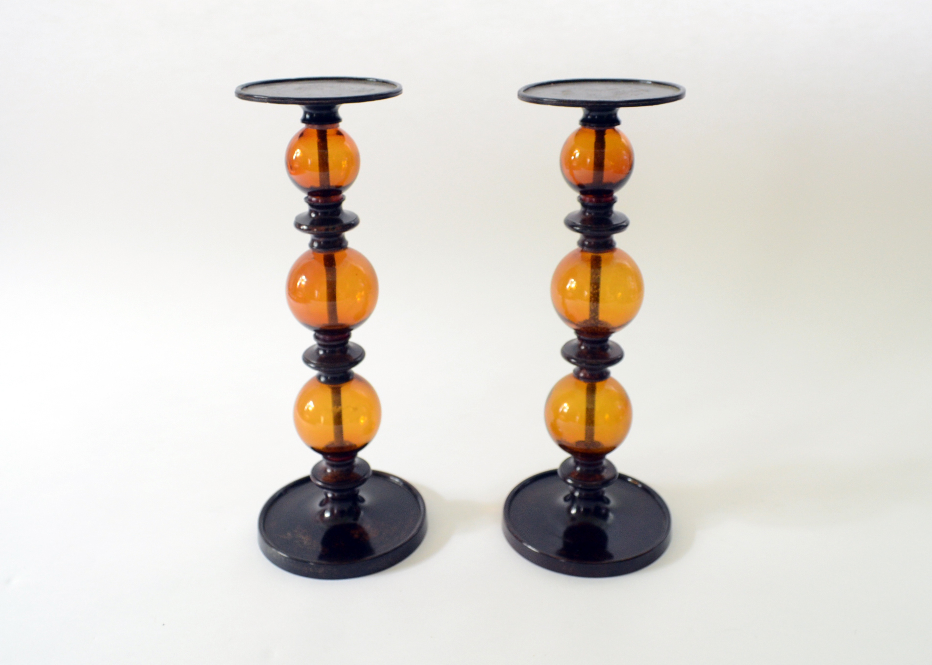Pair of Amber Glass Candlesticks | EBTH