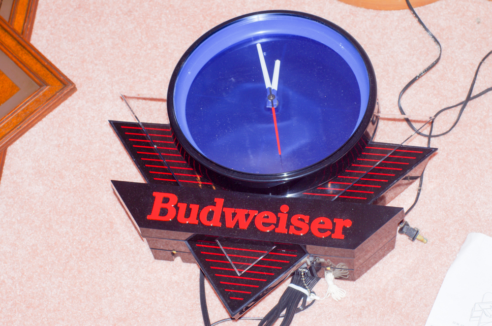 Budweiser Wall Clock | EBTH