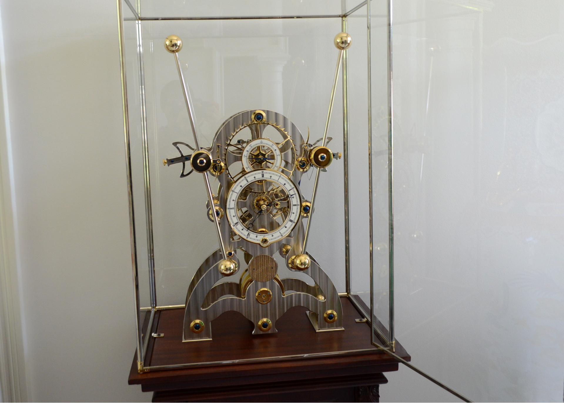 Regal Grasshopper Clock | EBTH