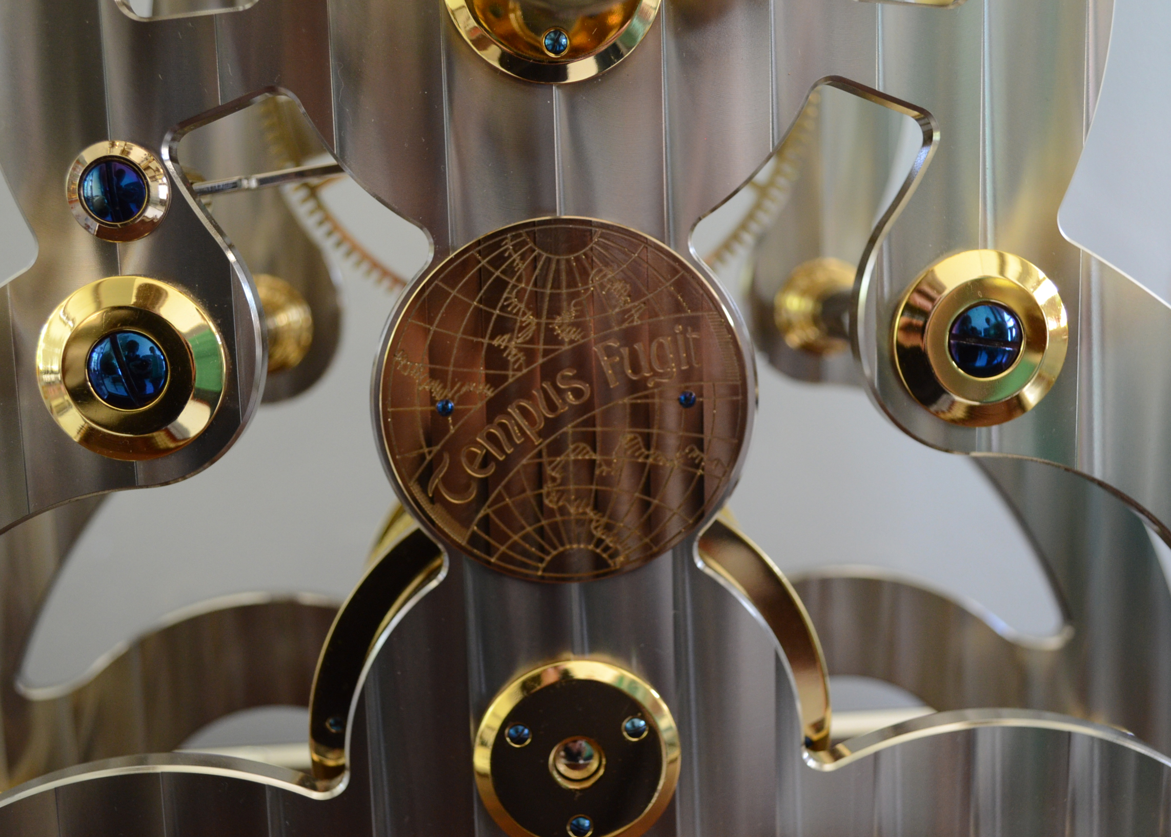 Regal Grasshopper Clock | EBTH