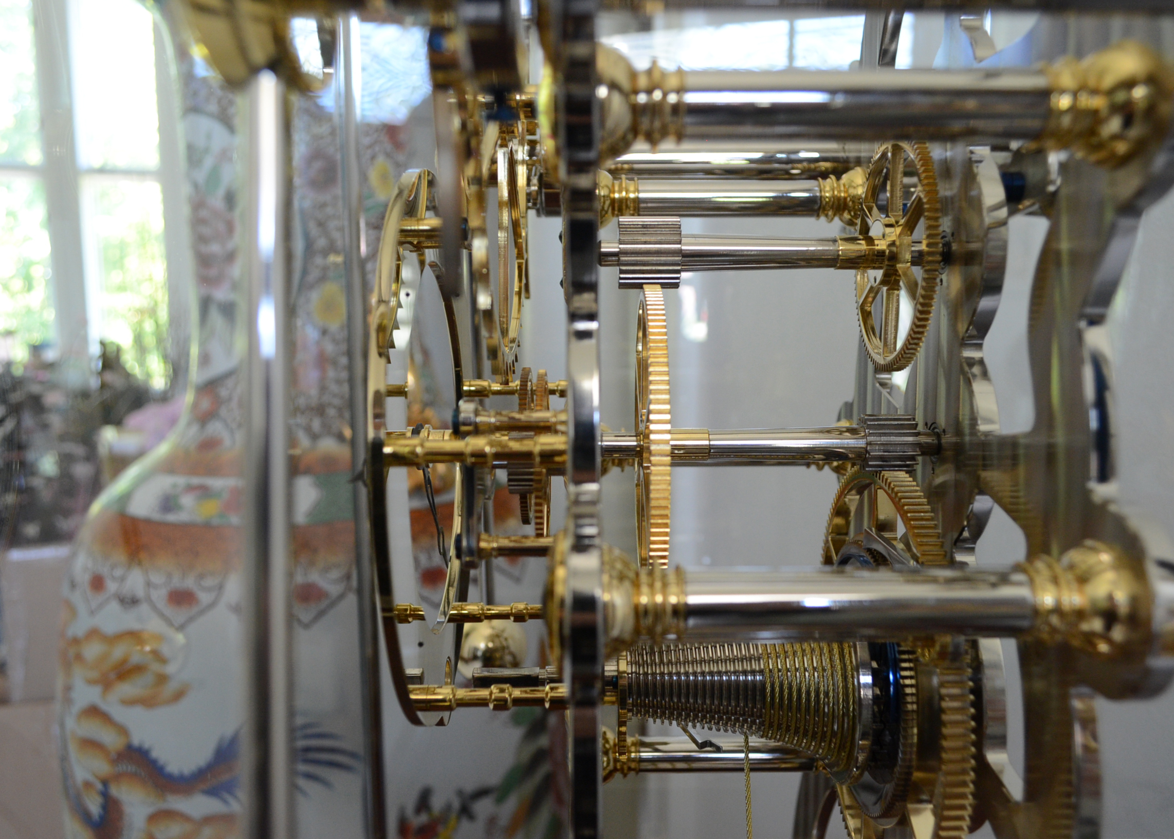 Regal Grasshopper Clock | EBTH