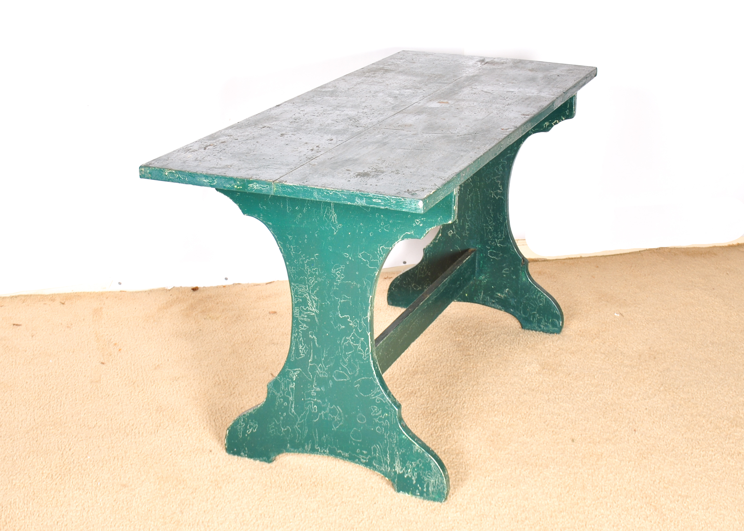 Primitive Work Table | EBTH