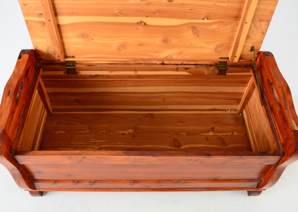 Artisan-Made Cedar Bench Chest | EBTH