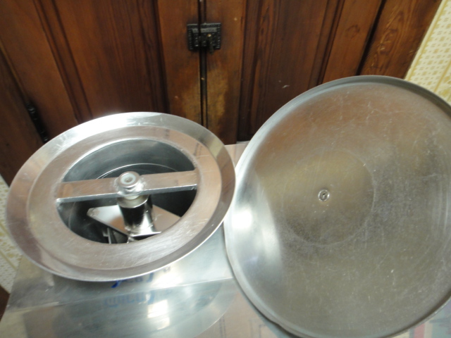 ChocoMa Melting and Tempering Chocolate Machine | EBTH