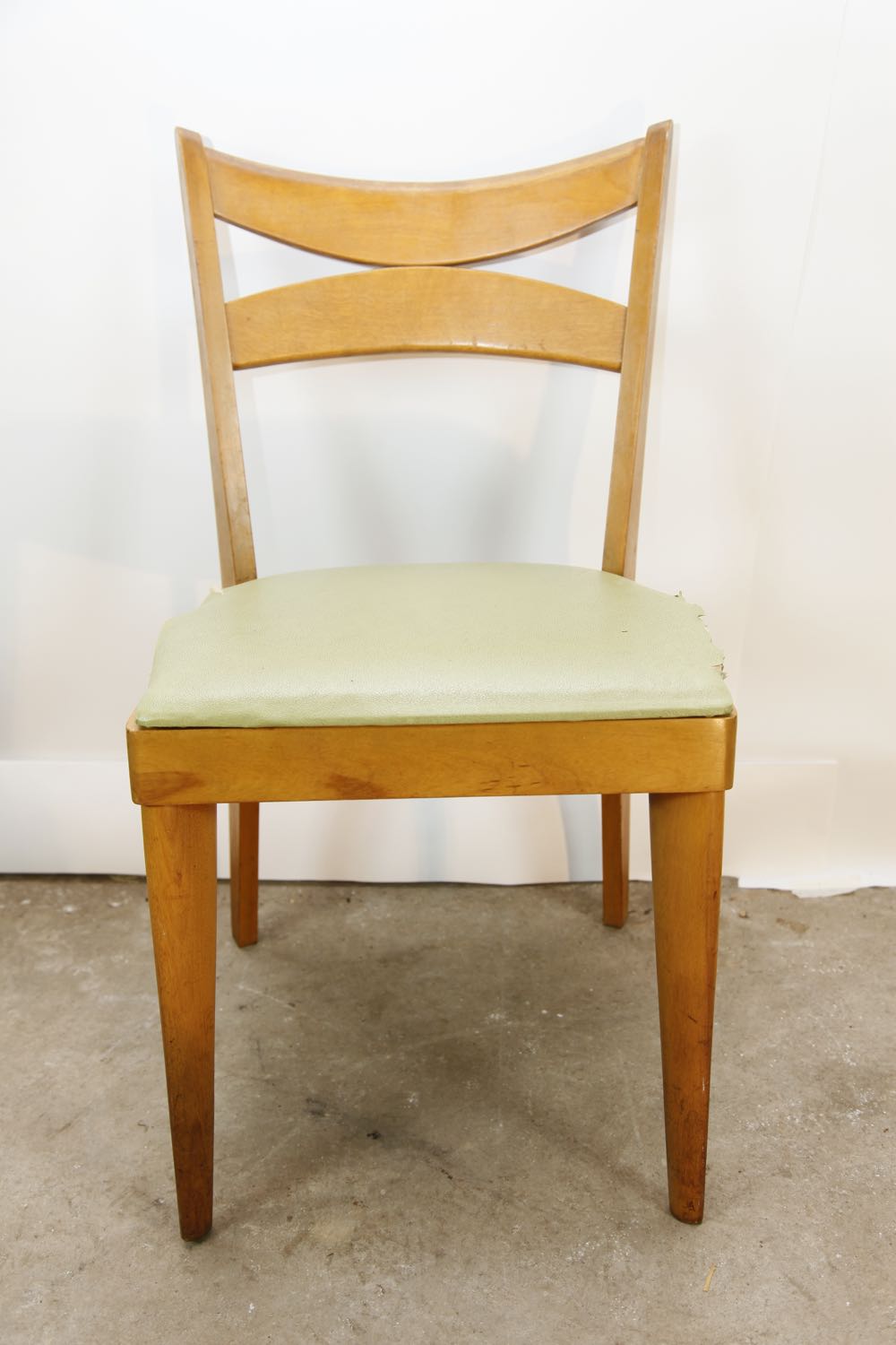 Mid Century Modern Haywood-Wakefield Dining Chairs | EBTH