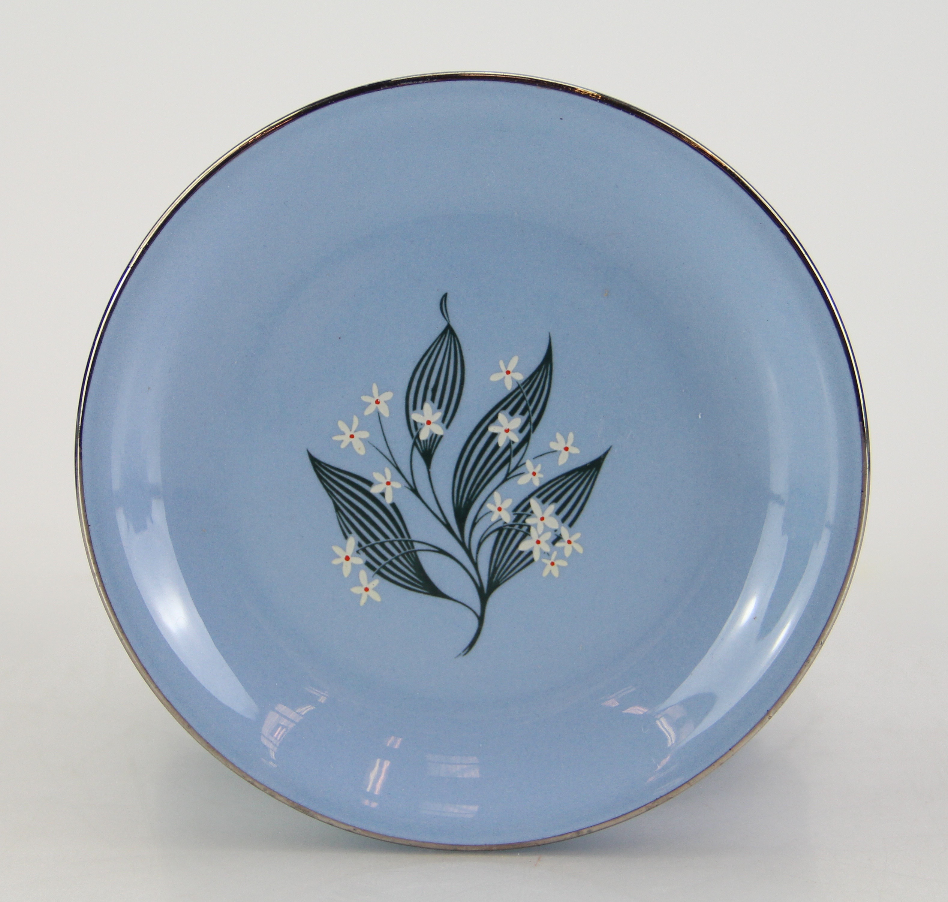 Homer Laughlin "Skytone" Dishes | EBTH