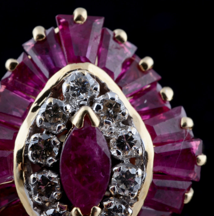 Vintage 14K Yellow Gold Ruby and Diamond Cocktail Ring | EBTH