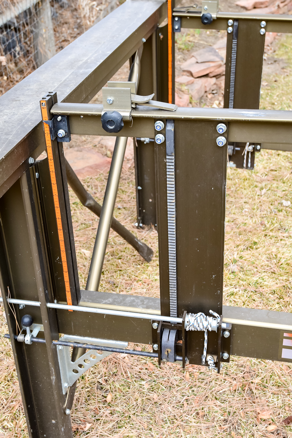 Logosol M7 Portable Woodworkers Sawmill Frame | EBTH