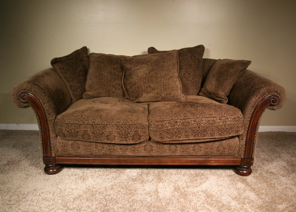Bernhardt New Vintages Plush Olive Green Rolled Arm Sofa EBTH