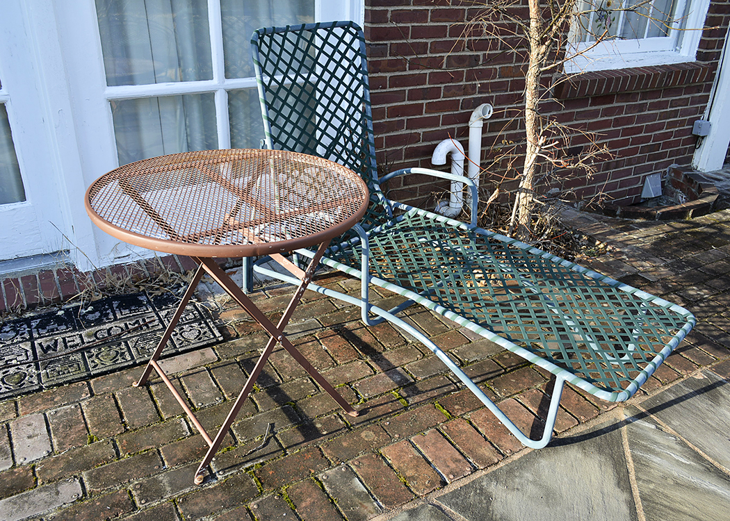 Patio Lounger and Round Mesh Metal Table | EBTH
