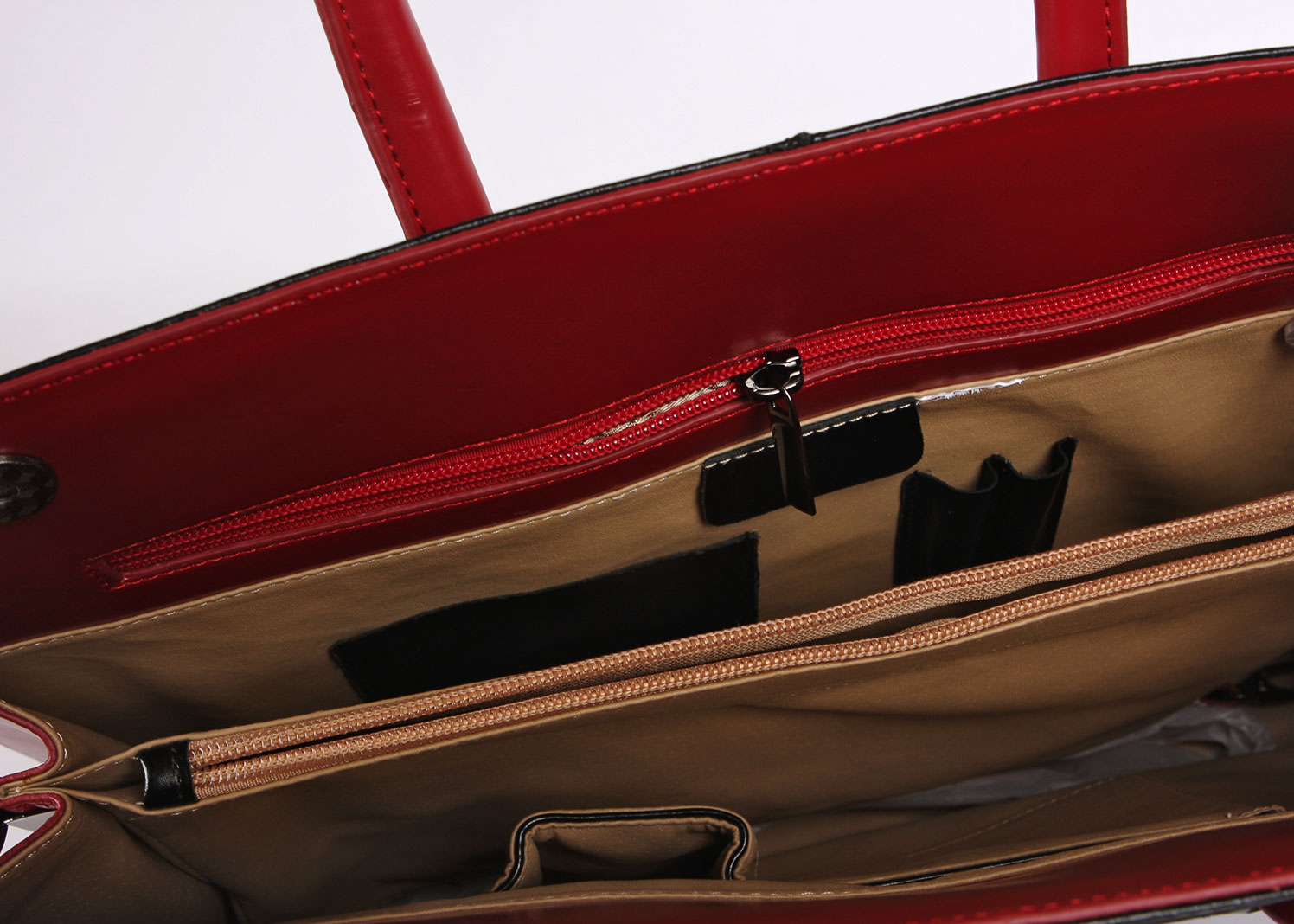 Black and Red Leather Work Bag | EBTH