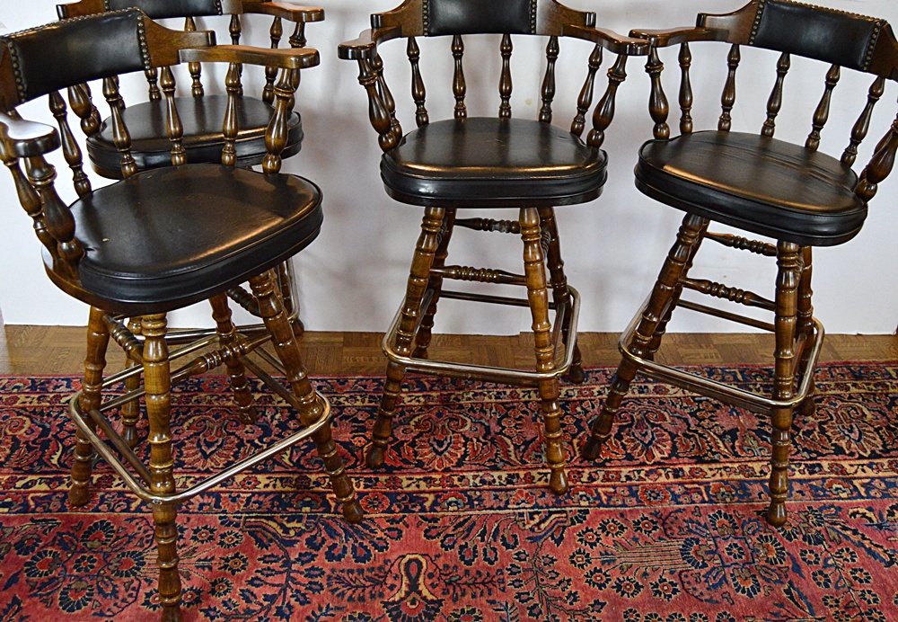 Set of Four Colonial Style Bar Stools | EBTH