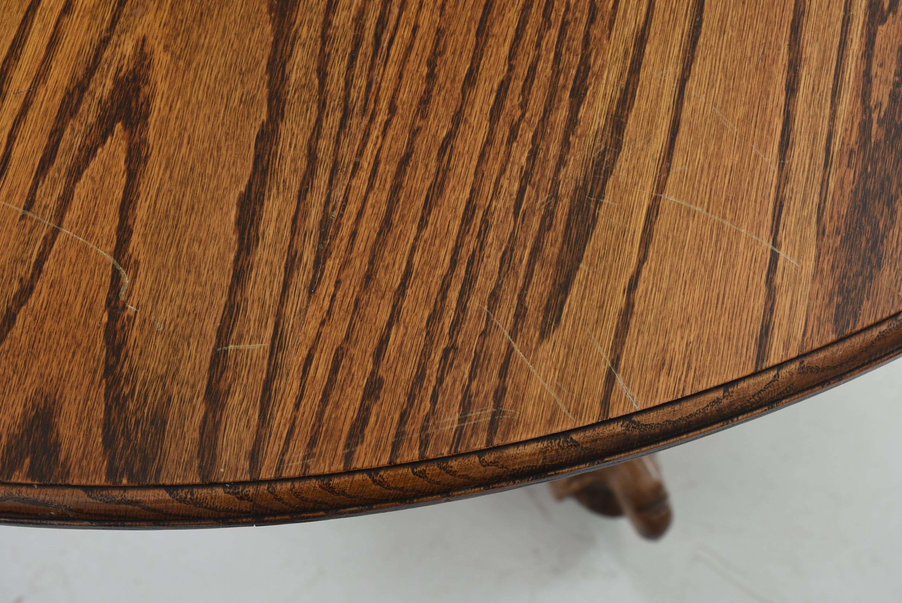 Vintage Oak Dining Set | EBTH