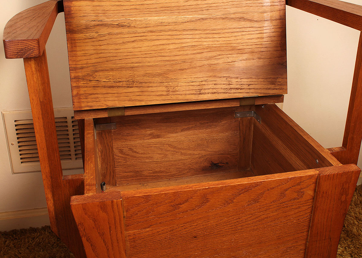 Hand Crafted Maple Hall Tree | EBTH