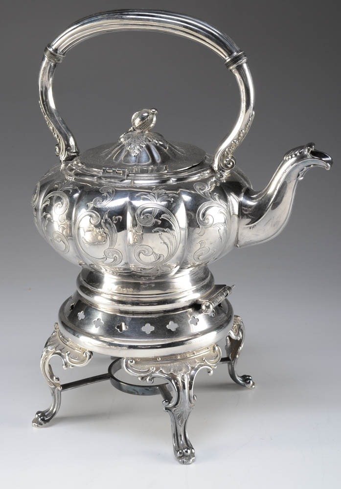 Seven Piece Silver Plate Community "Melon" Hand-Chased Tea Set | EBTH