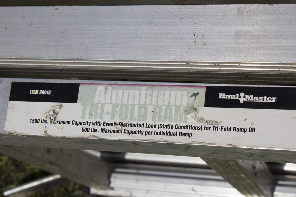 Haulmaster Aluminum Tri-Fold Ramp | EBTH