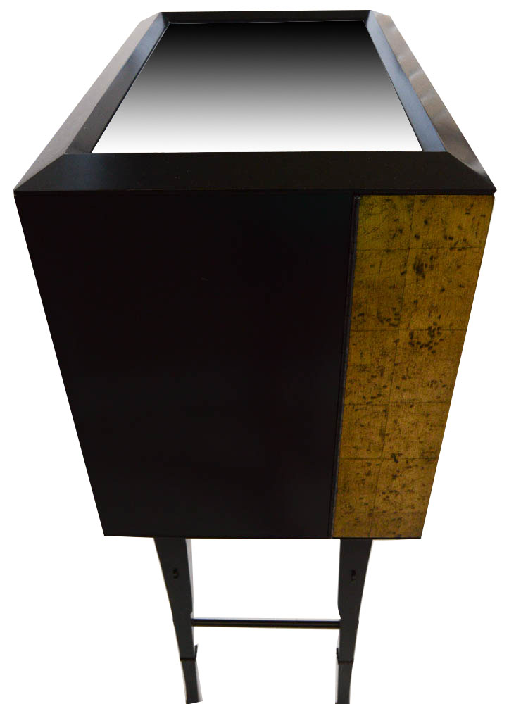 Baker Furniture Kiosk Butler's Cabinet by Bill Sofield | EBTH