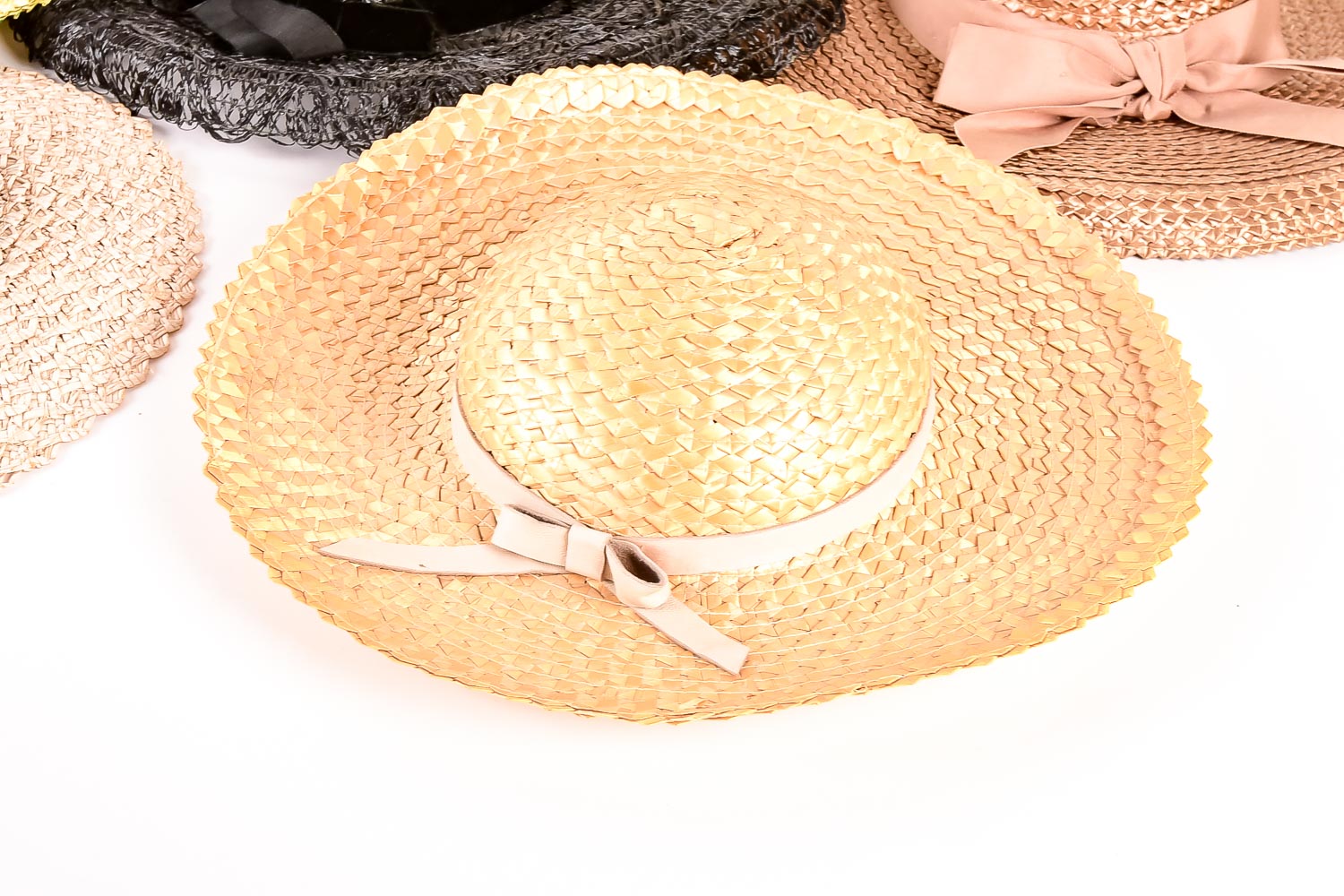 Selection of Woven Hats | EBTH