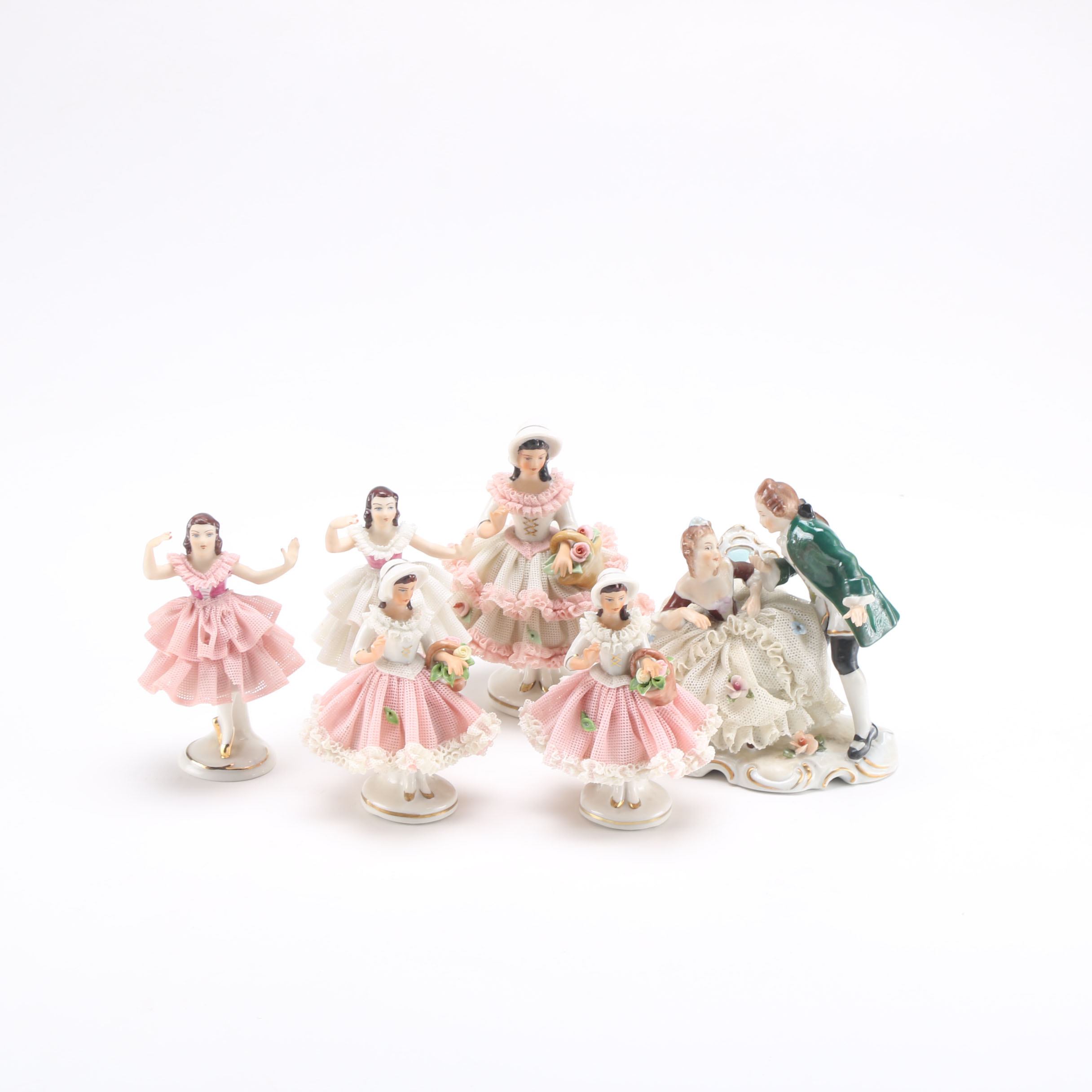 Set of Dancing Figurines | EBTH