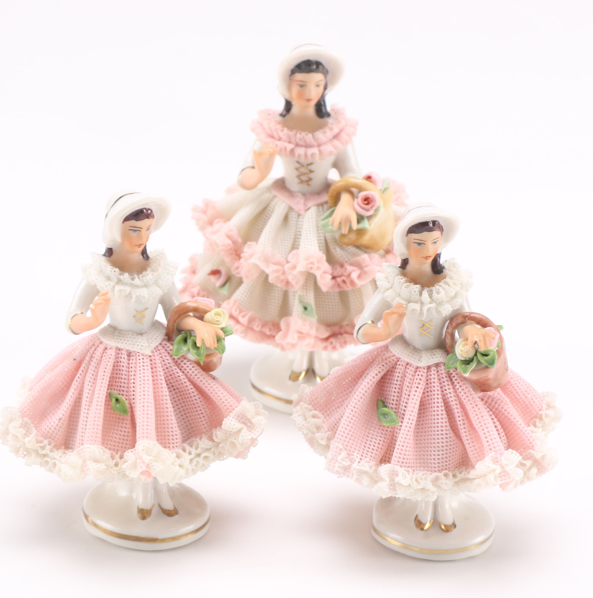 Set of Dancing Figurines | EBTH