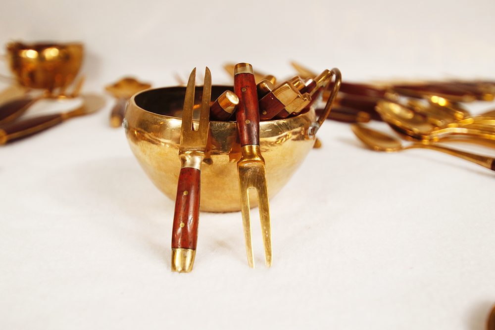 Mid Century Thai Bronzeware with Rosewood Handles and Storage Case | EBTH