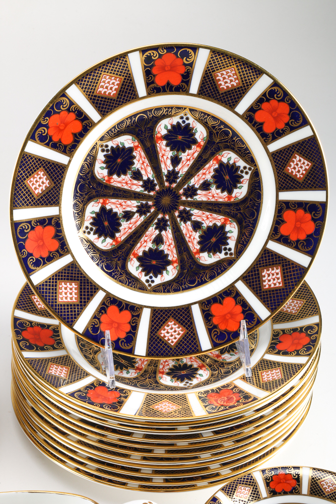 Thirty Piece Set of Royal Crown Derby "Old Imari" China | EBTH