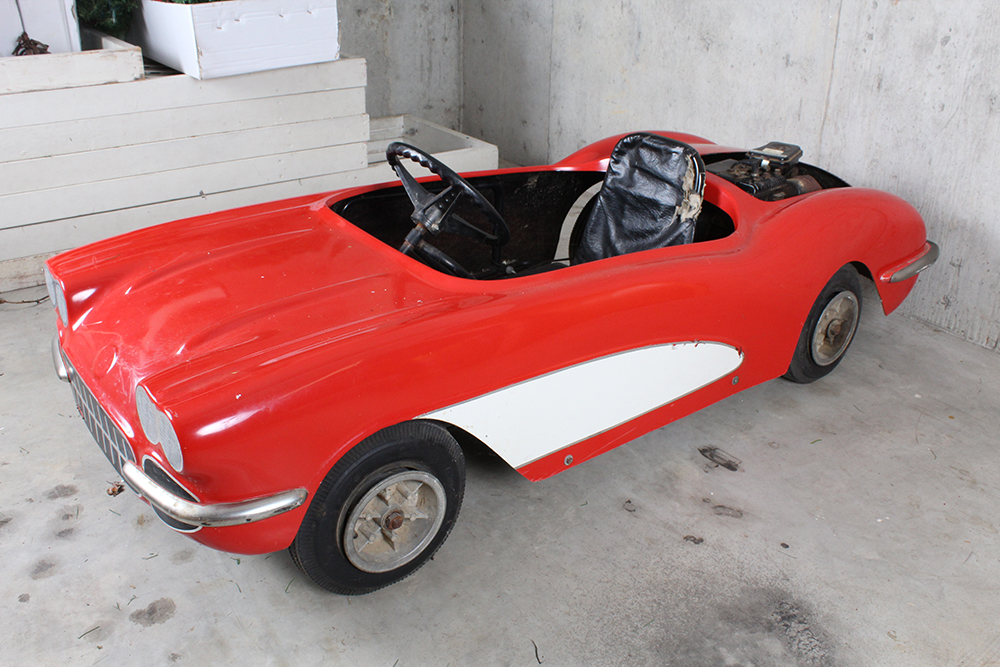 Manco Corvette Go Kart | EBTH