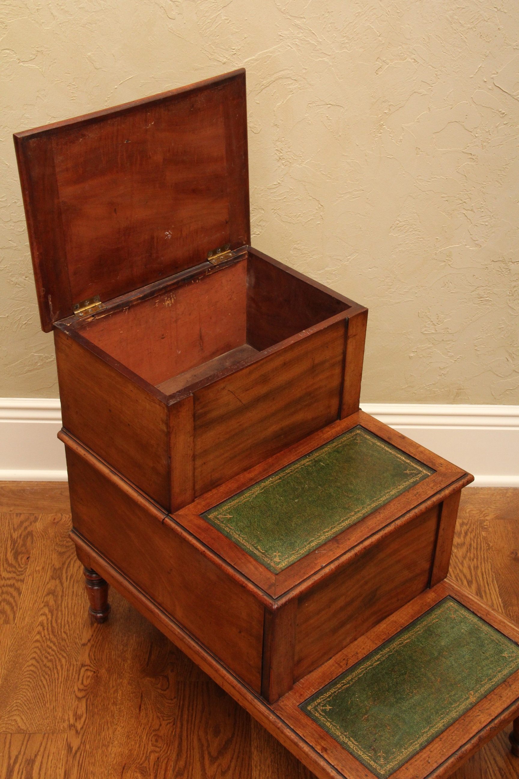 Antique Steps Side Table with Hidden Storage | EBTH