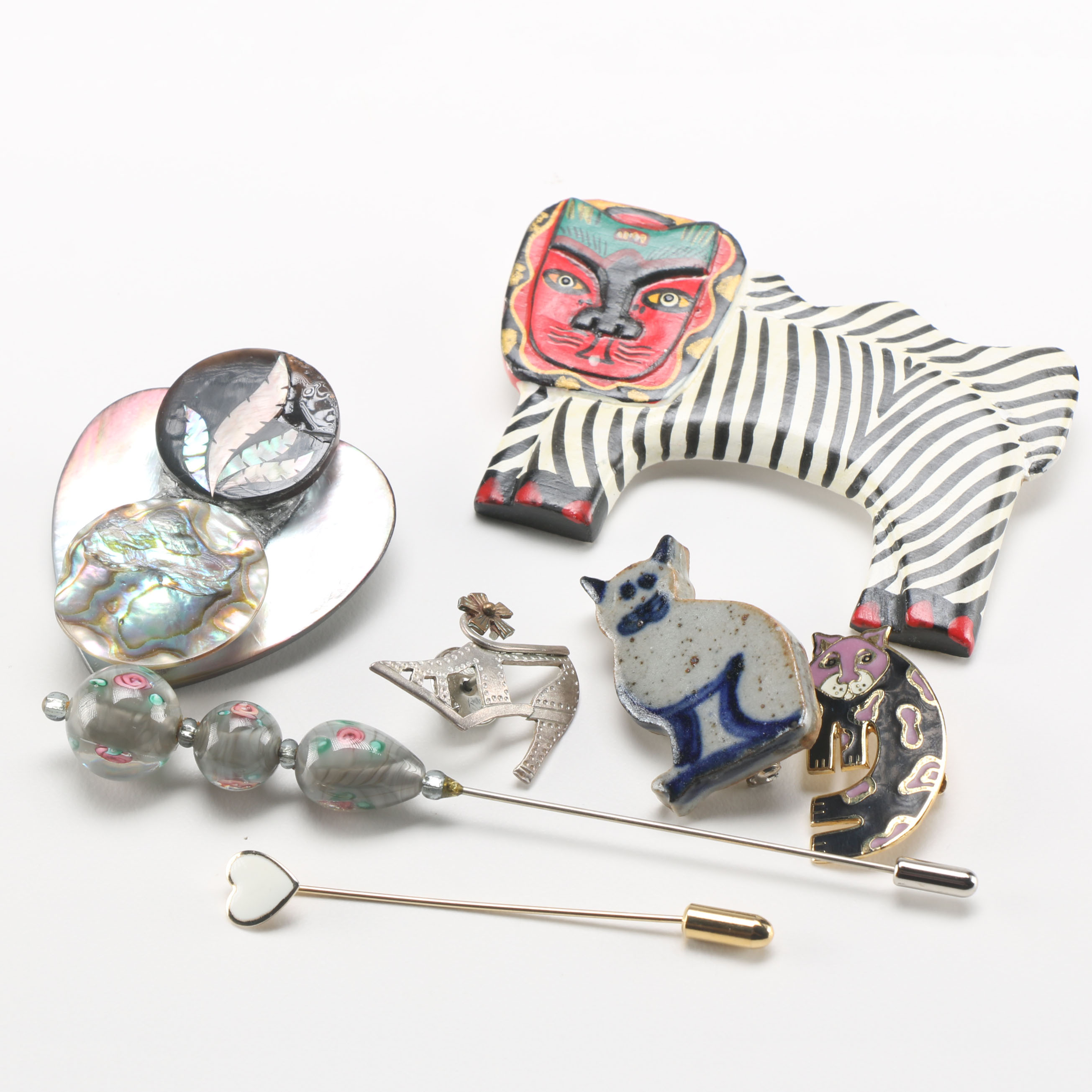 Art Fair Pin Collection | EBTH