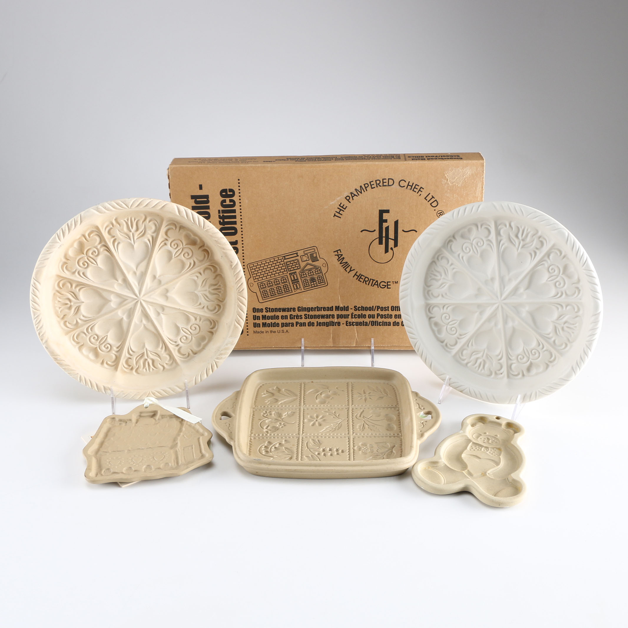 Assortment of Stoneware Bakers and Shortbread Molds | EBTH