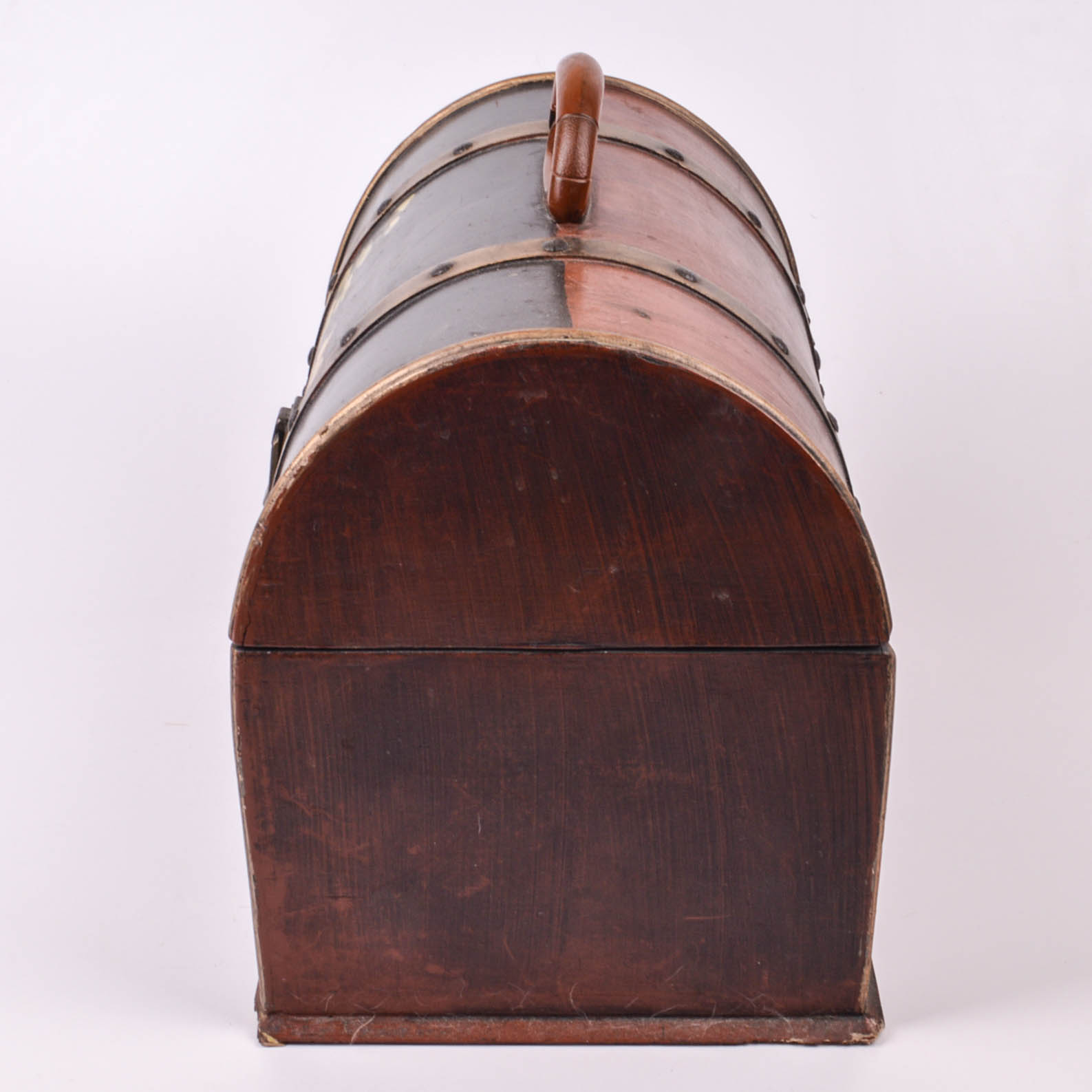 Hand Painted Decorative Nesting Trunks | EBTH