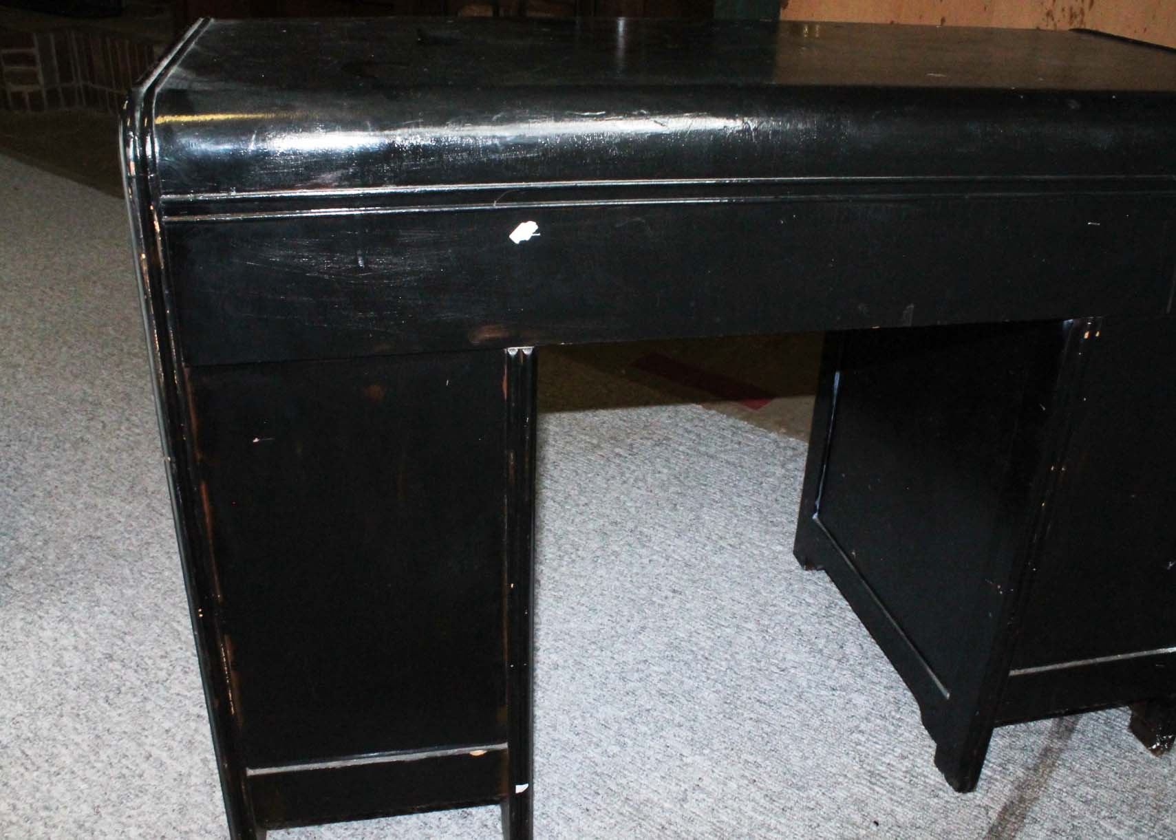 Vintage Art Deco Waterfall Desk | EBTH