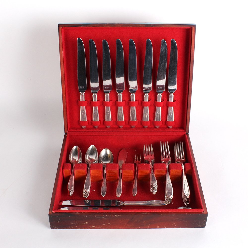Vintage "Adam" Community Silver Plate Flatware | EBTH