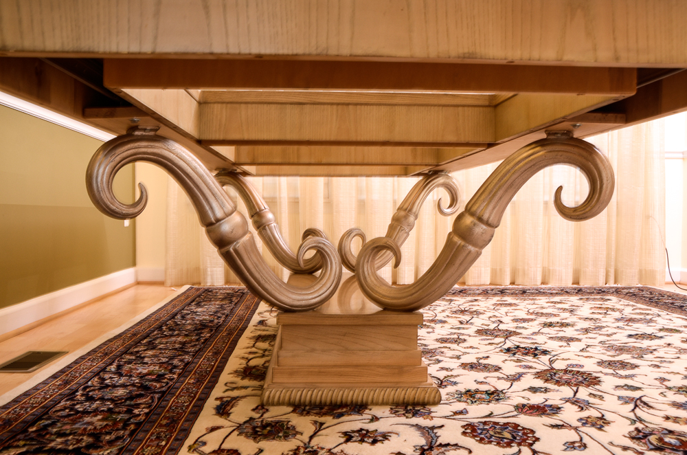 Drexel Dining Room Table with Burl Surface | EBTH