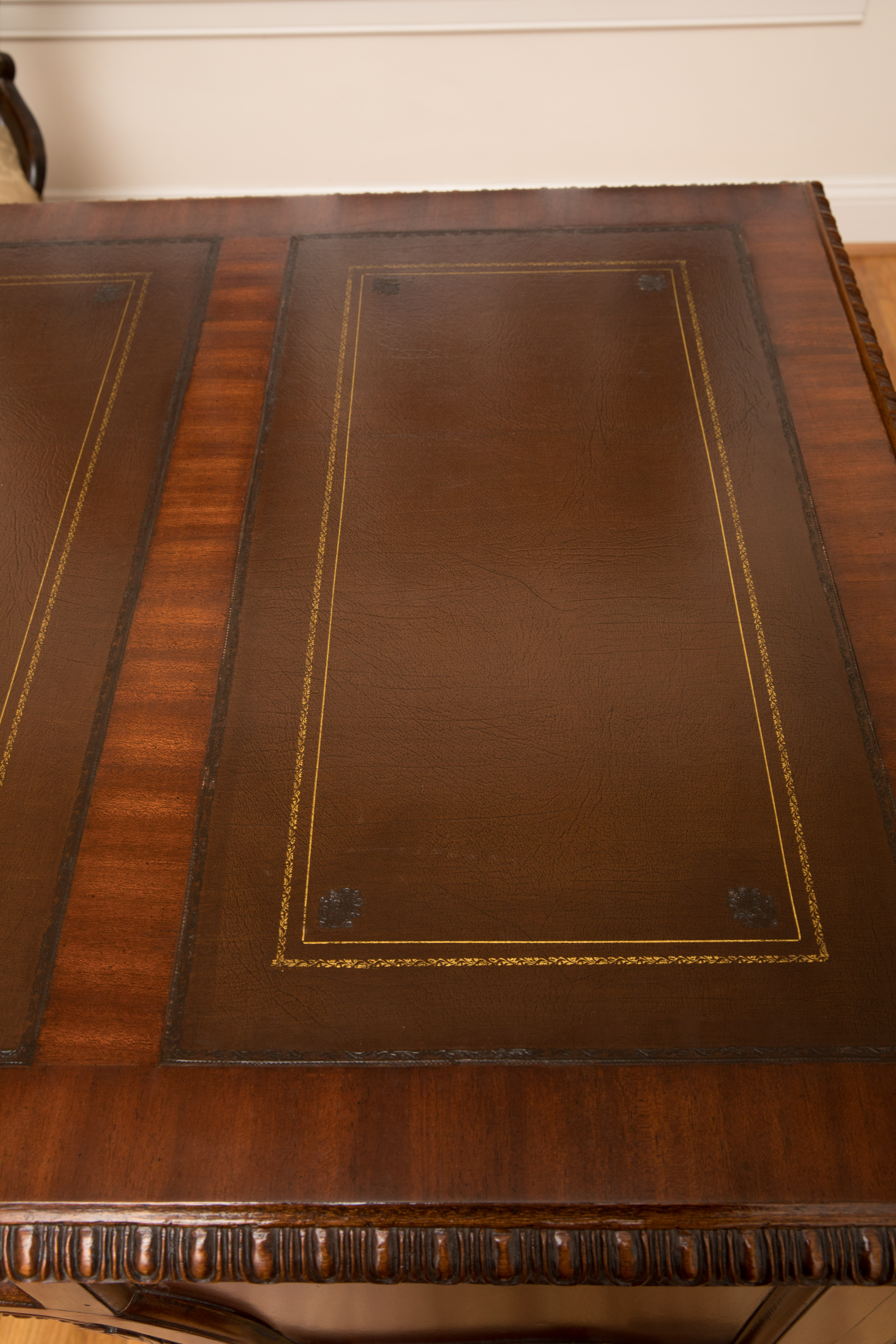 Sligh Furniture Office Desk with Leather Inlay | EBTH